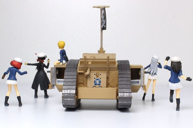 Platz Girls und Panzer das Finale Deformed Panzer Mk.IV Pre-painted ...