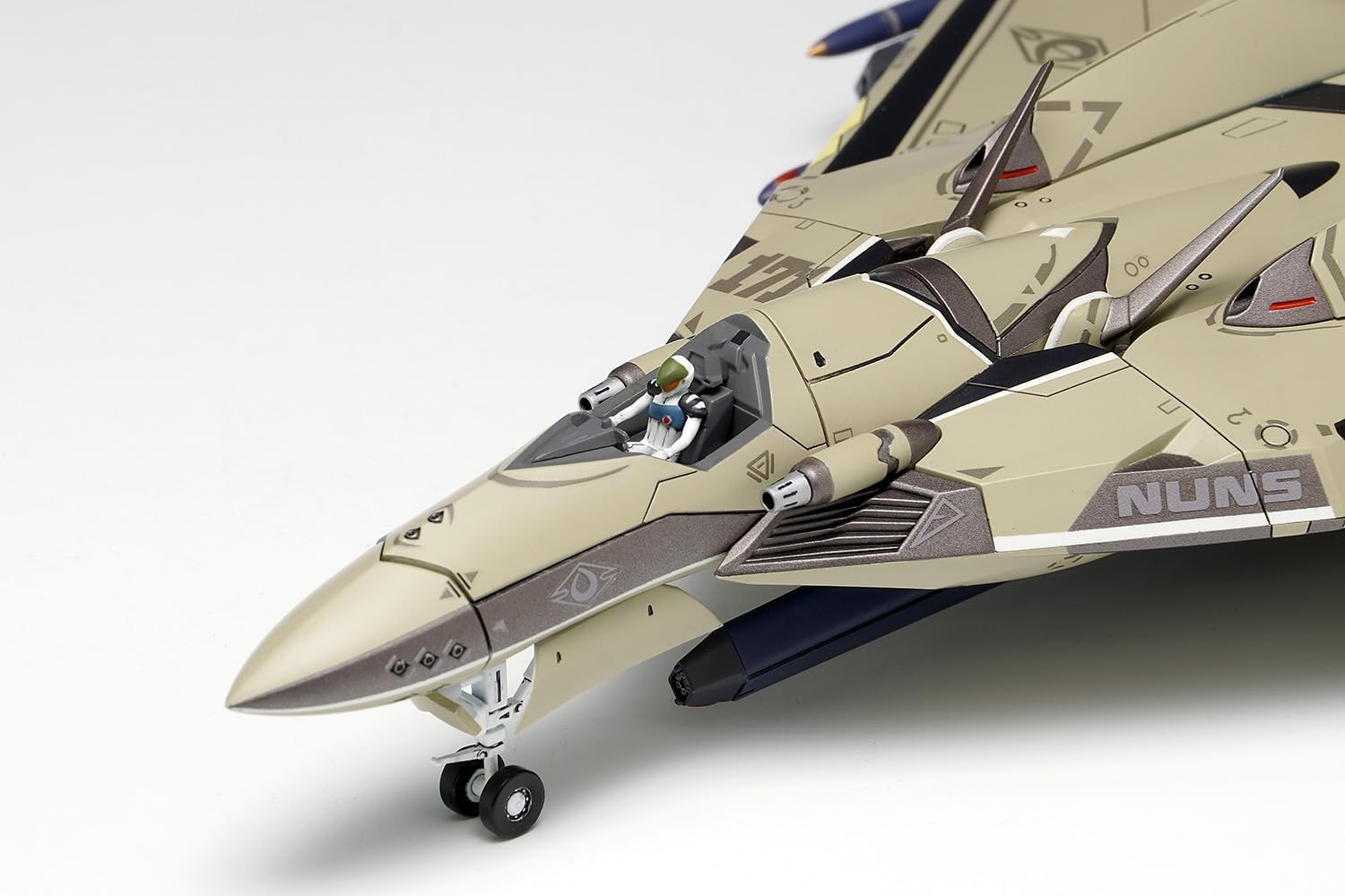 Wave 1/72 Macross Delta VF-171 Nightmare Plus [Rim World Model] japan ...