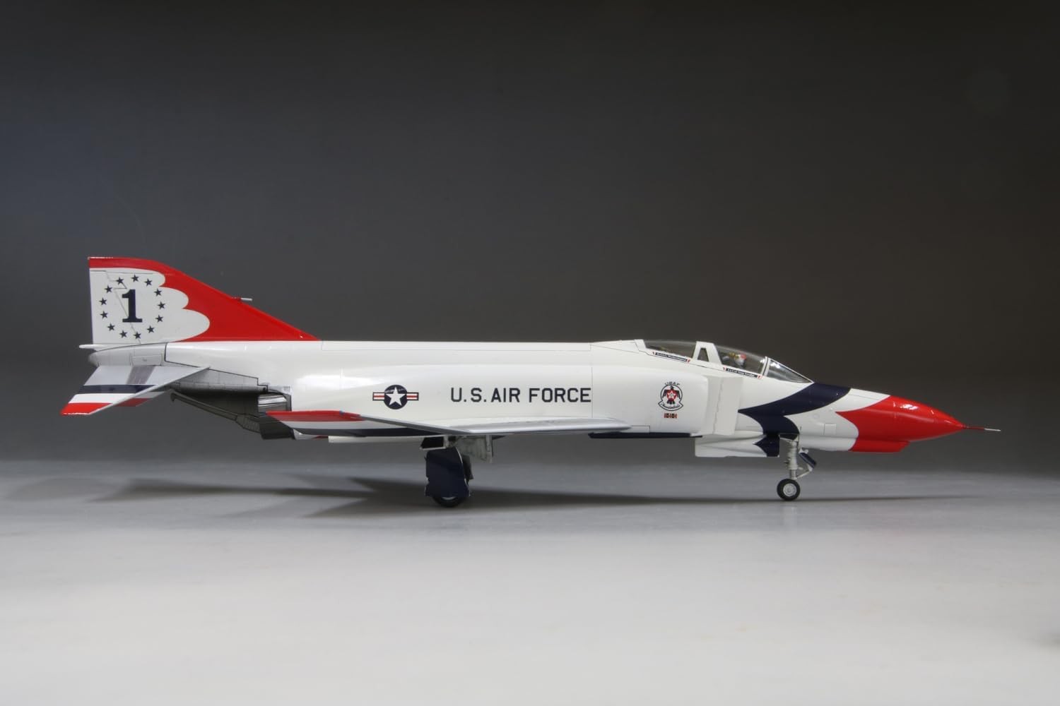 Fine Molds 1/72 Aircraft US Air Force F-4E Fighter Thunderbirds japan ...