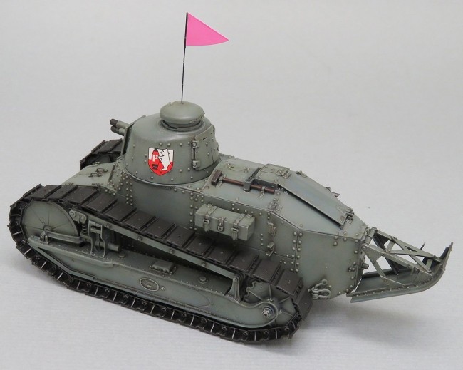 Platz 1/35 GIRLS UND PANZER DAS FINALE: RENAULT FT BONPLE HIGH SCHOOL ...