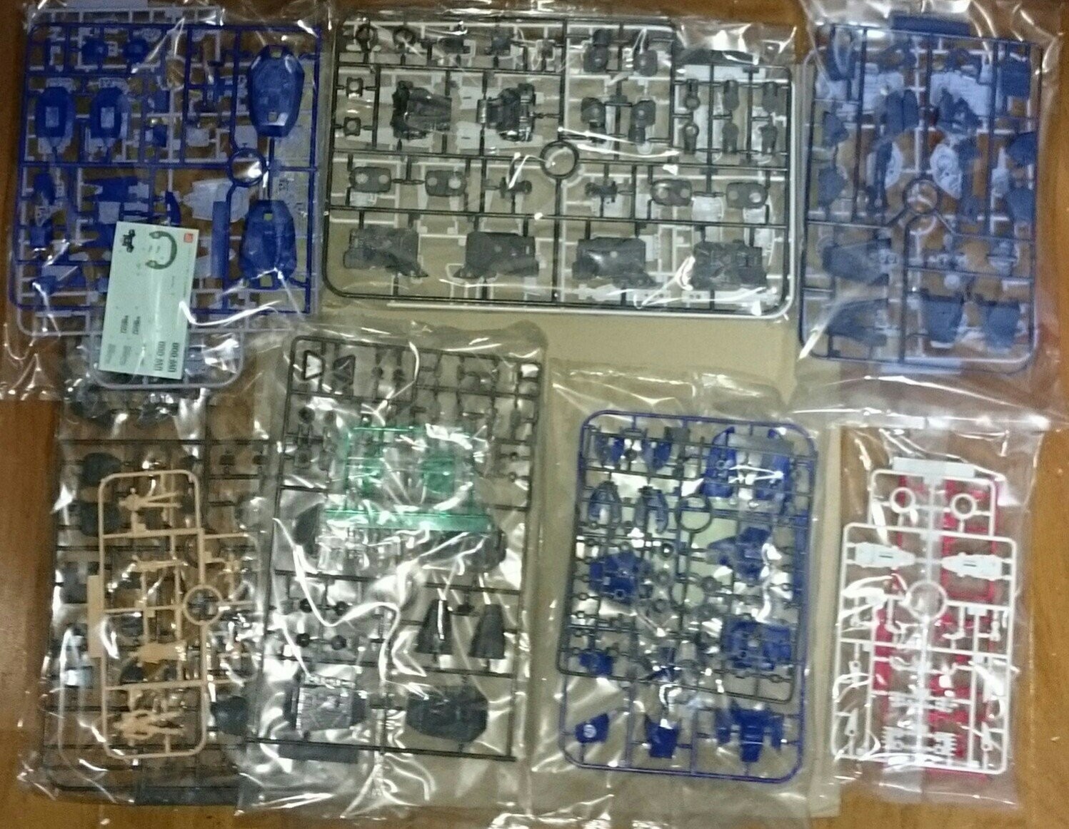 Bandai 1/48 Real Robot Revolution R3 New Layzner (Layzner Enhancement ...