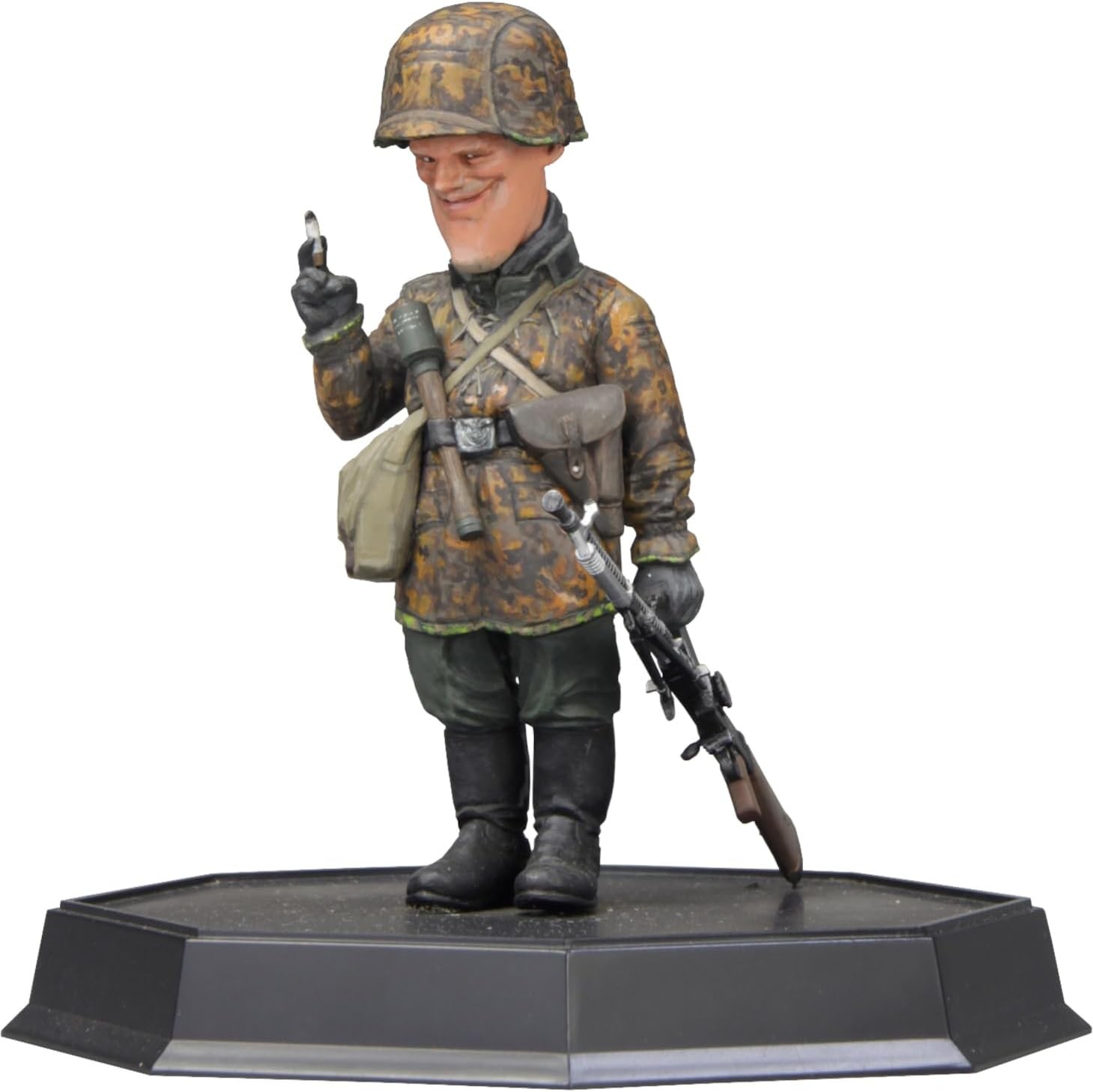 Fine Molds 1/12 World Fighter Collection WW.II German Waffen SS Soldier ...