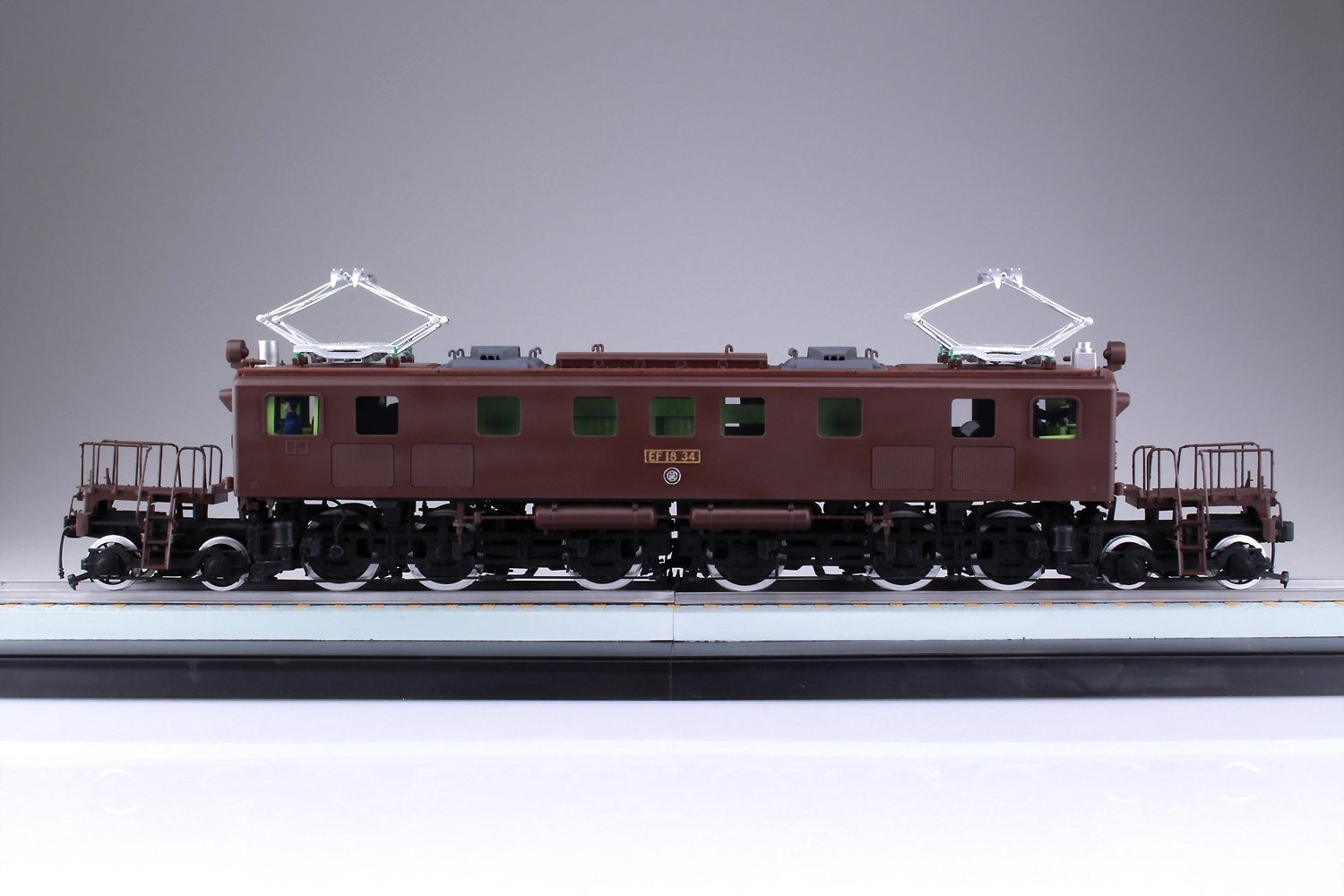 Aoshima 1/50 Electric locomotive EF 18 japan NEW | Zipang Hobby