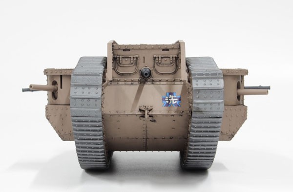 Platz 1/35 Girls und Panzer das Finale Mk.IV Tank Same-san Team ...