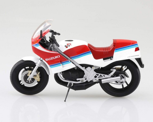 Aoshima 1/12 Skynet Complete Motorcycle Model SUZUKI RG250 Gamma Red x White trackable shipping ...