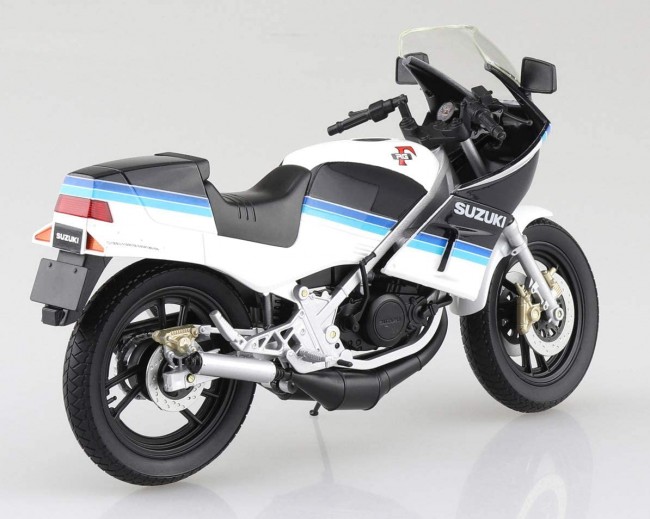 Aoshima 1/12 Skynet Complete Motorcycle Model SUZUKI RG250 Gamma Blue x White trackable shipping ...